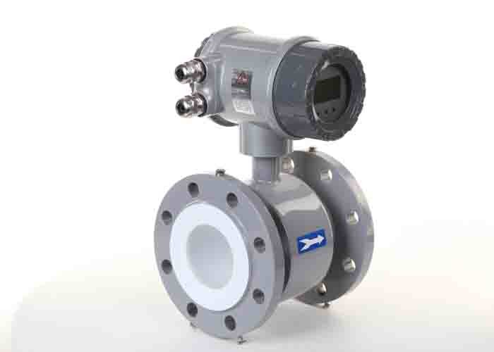 Compact / Remote Transmitter Wastewater Flow Meter Simple Piping Design ...